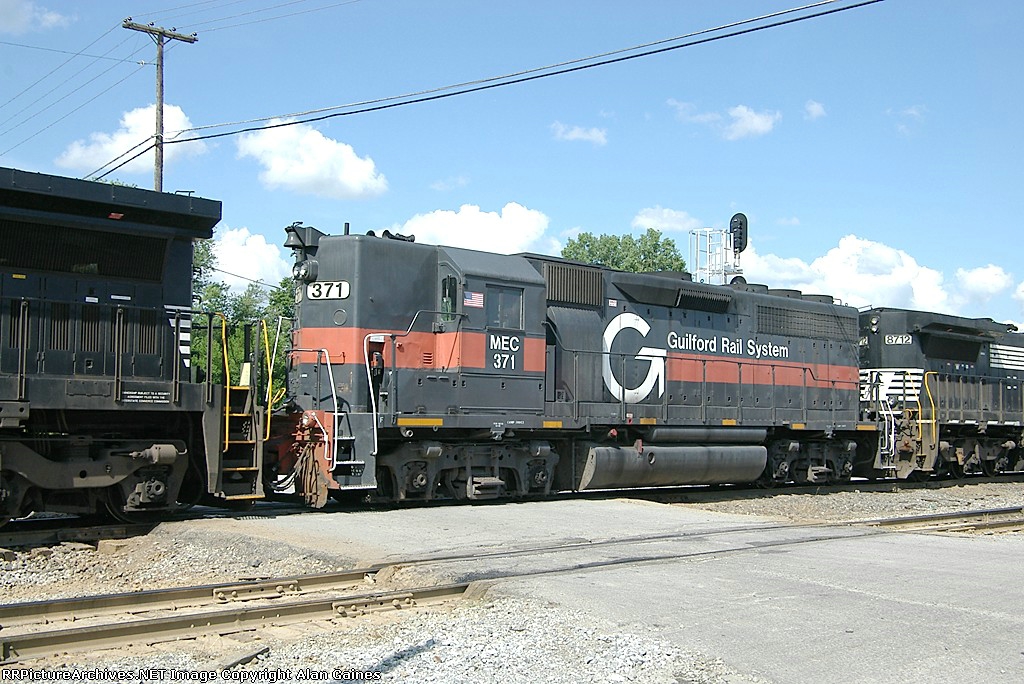MEC GP40 371